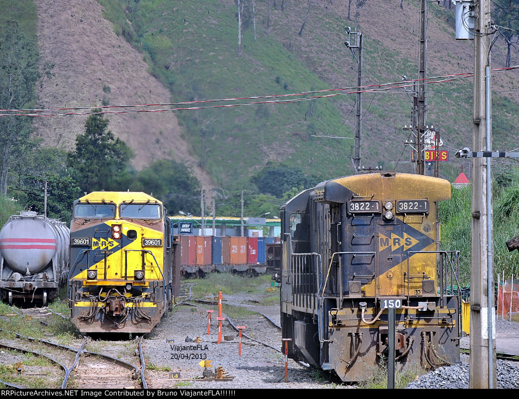 GE C44-EMi # 3960-1 & GE C36-ME # 3822-1